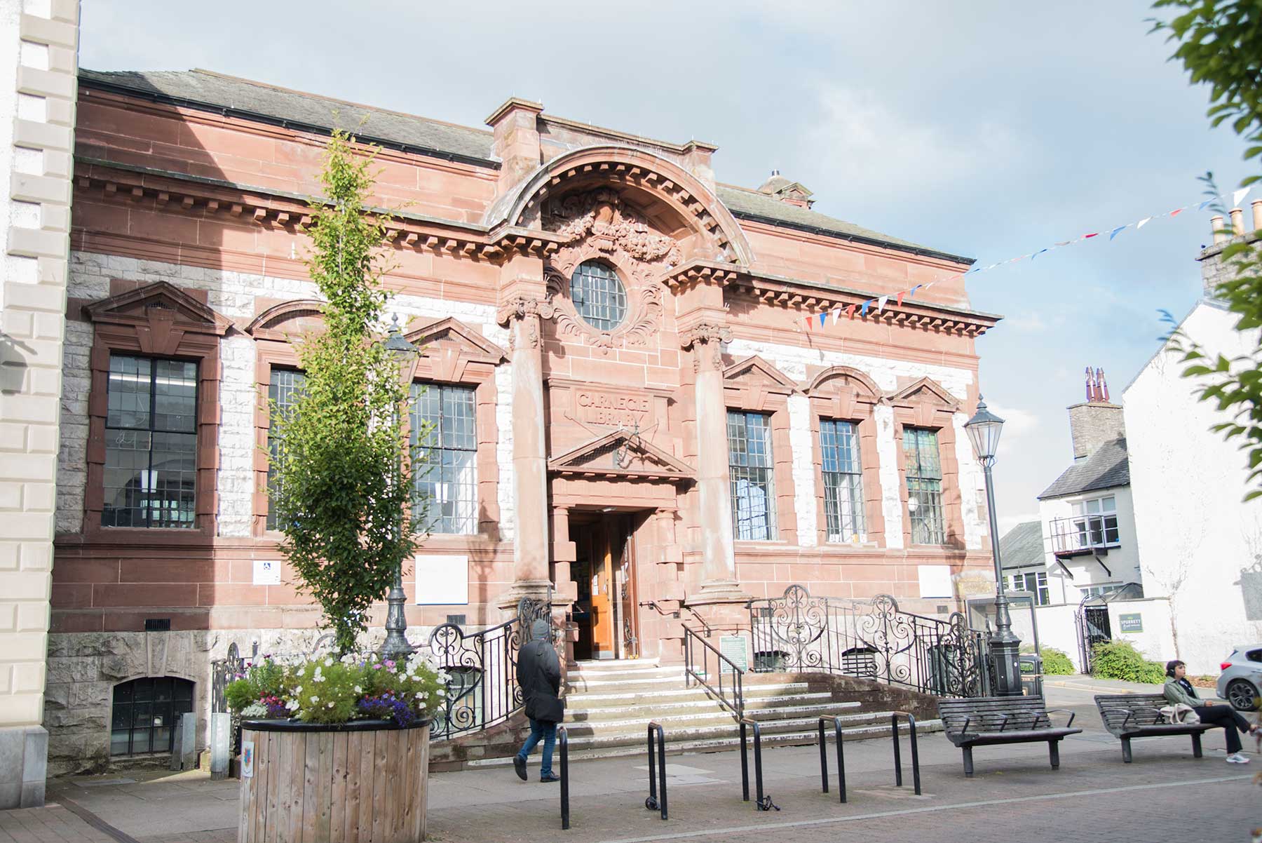 Kendal Library - Elephant Yard